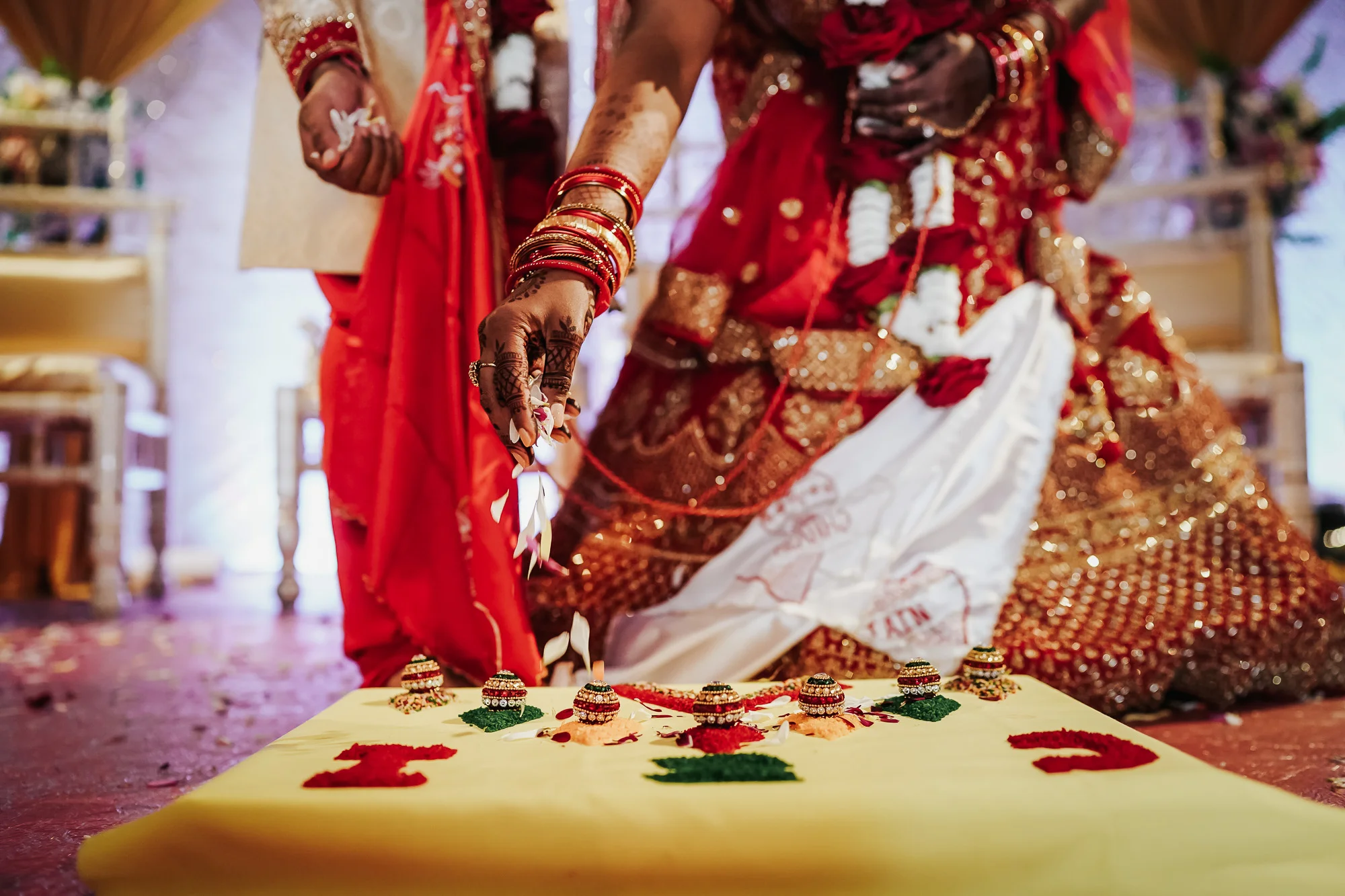 Alcumlow Hall Farm Indian Wedding for Chhayaben and Iain — Adam Joe ...