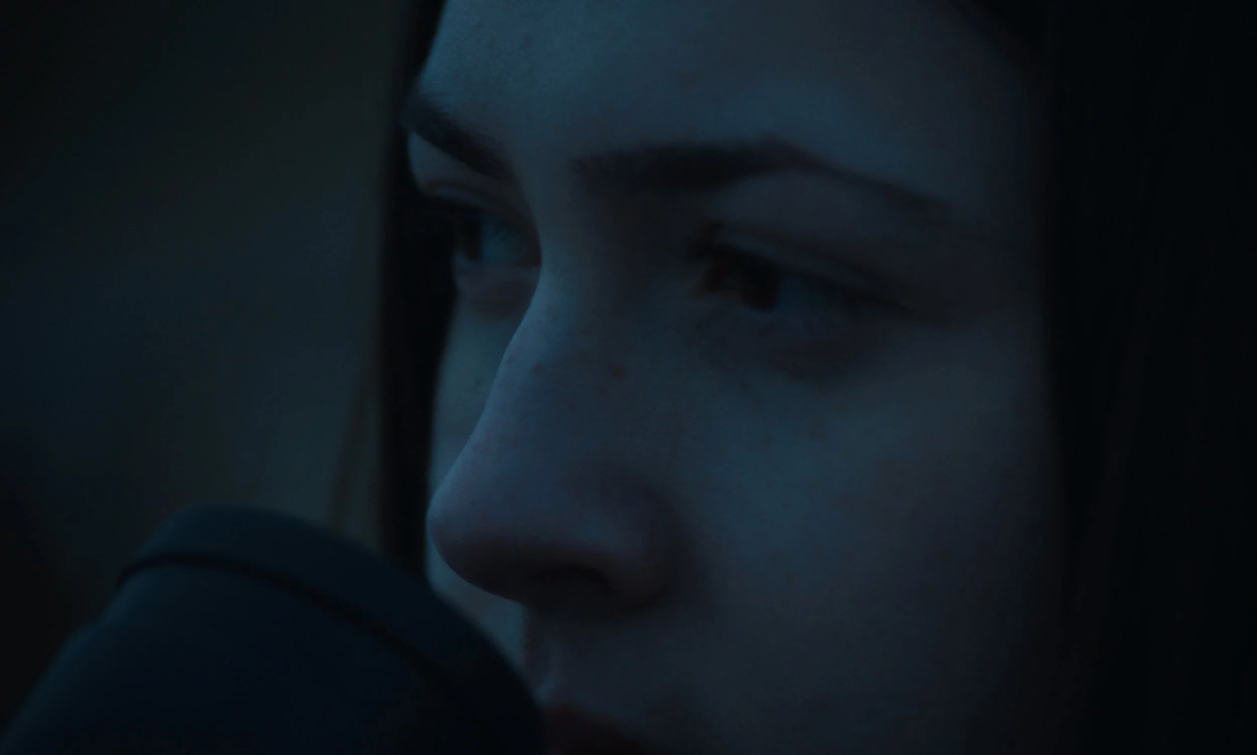 HOME - ANNA MACDONALD - CINEMATOGRAPHER