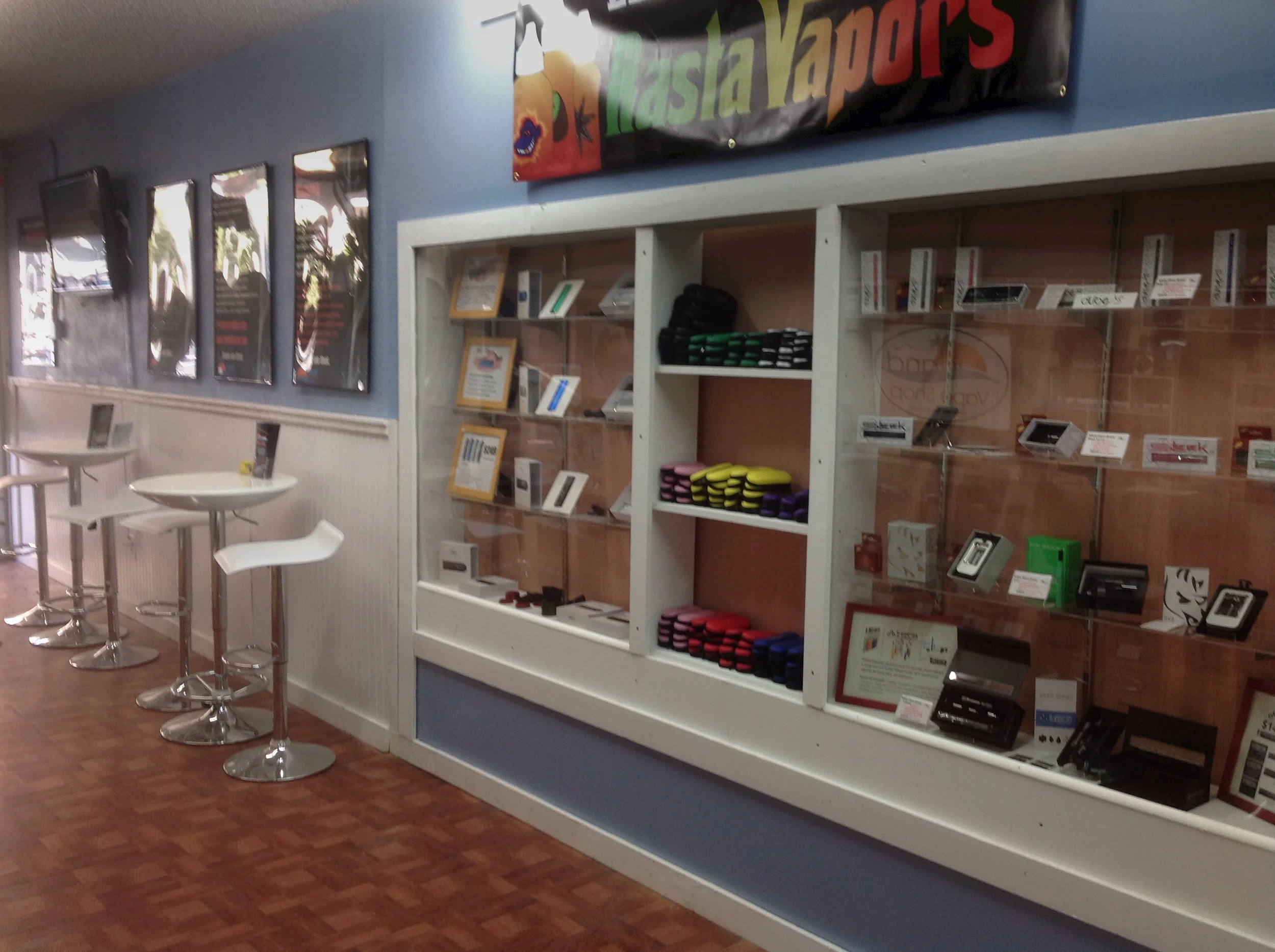 Photo Gallery — Island Vape Shop