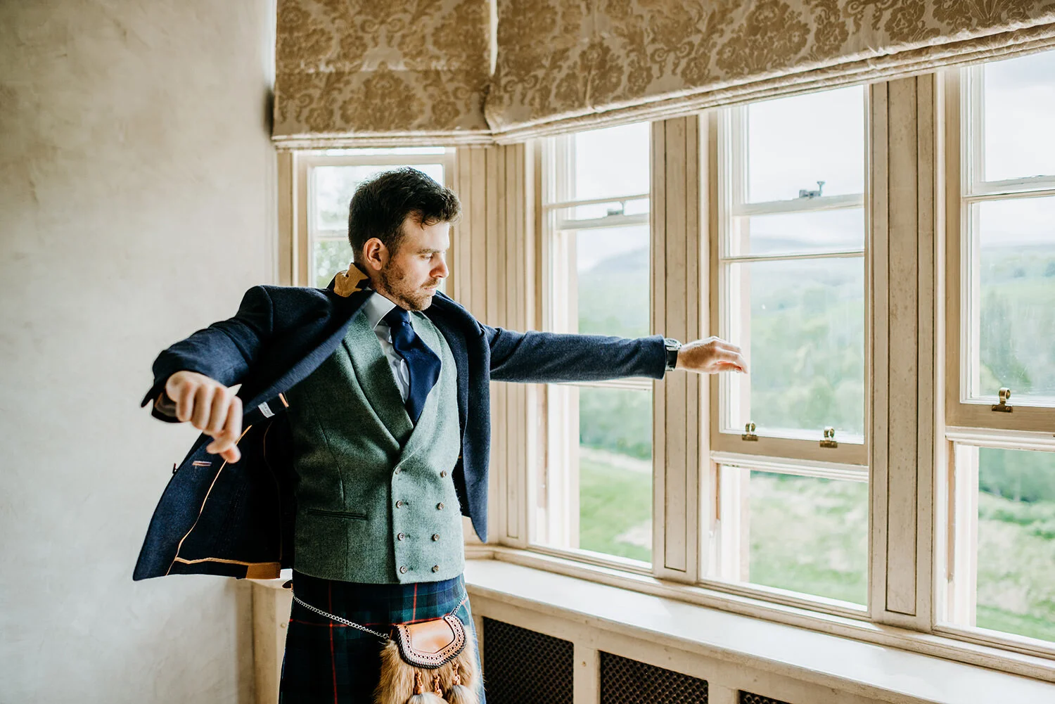 Whimsical Scottish wedding at Ardross Castle | Katrina + Cameron ...