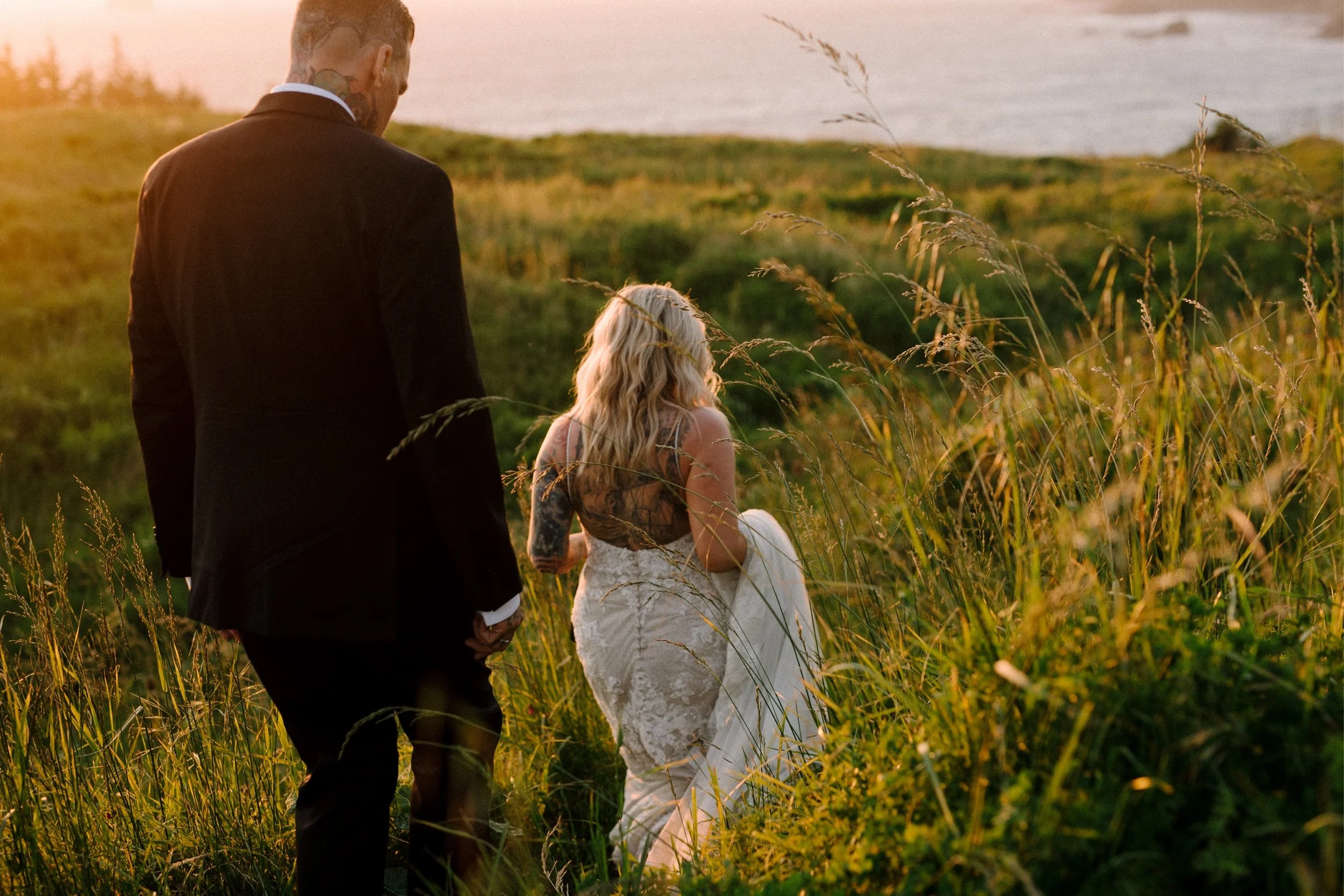 Tyler & Pam | Alternative Tattoo Bride & Groom | Brookings Oregon ...