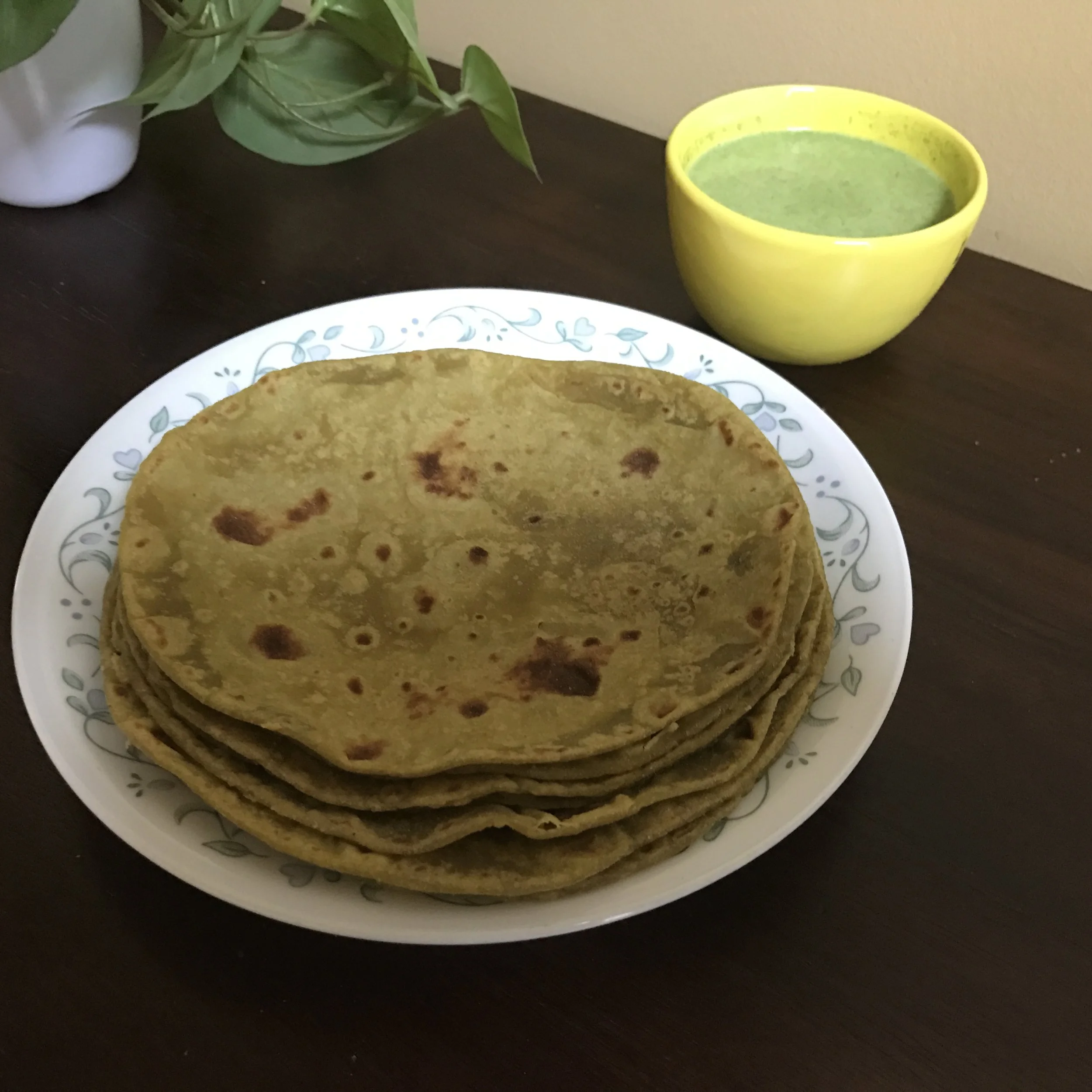 Avocado Paratha and Yogurt-Cilantro Dip — Fork n Scissors