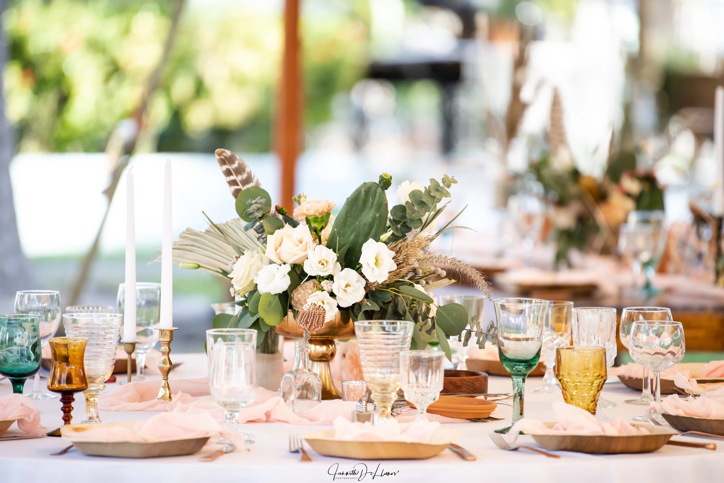 Florida Keys Weddings | Wedding Venues, Decor, Florists — Jannette De ...