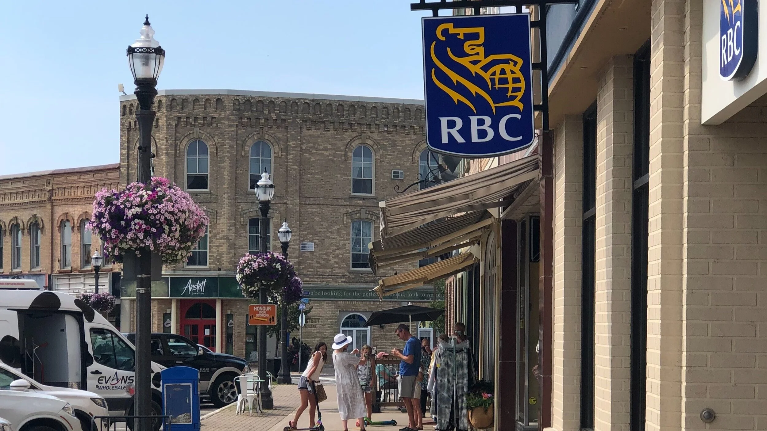 What the BIA does in Downtown Goderich — Welcome!