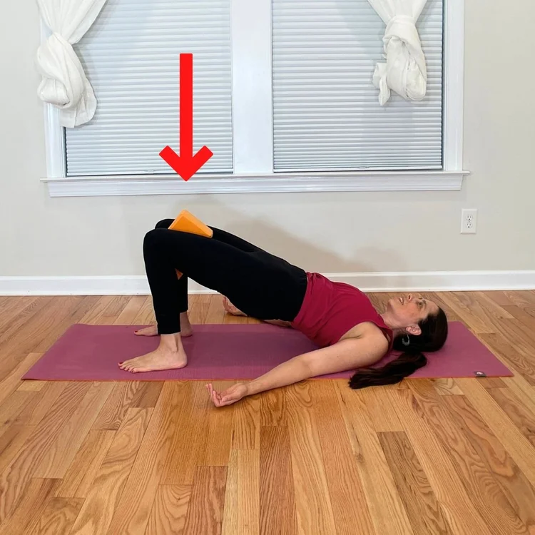 Bridge Pose Variations: 6 Ways to Target Different Muscles (Backed by ...