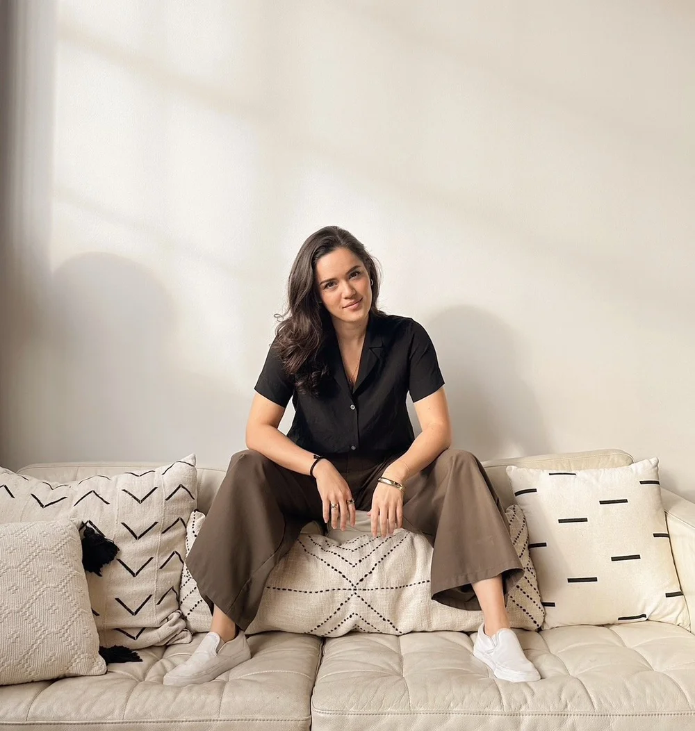 About — EMI GRANNIS