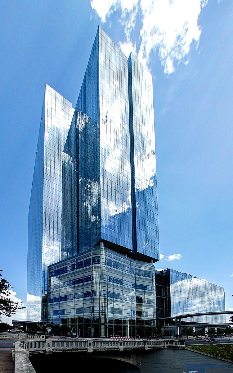 High-Performance Glass: Viracon Glass — PGP