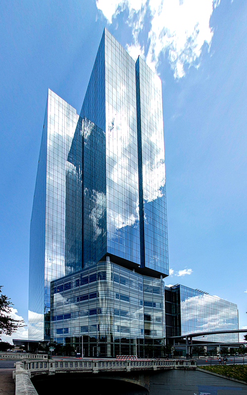 High-Performance Glass: Viracon Glass — PGP