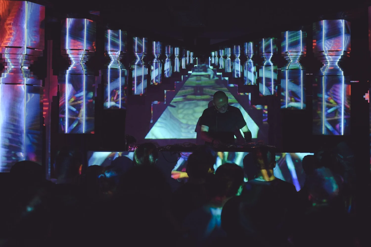 Richard Devine — Fractaltribe