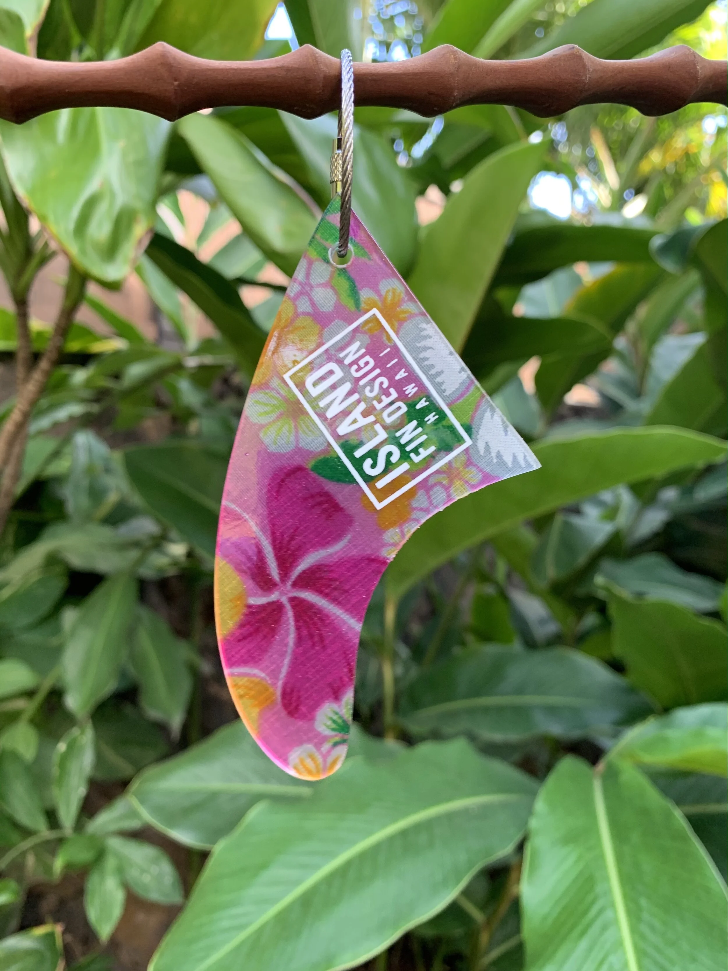 FIN KEYCHAIN - PINK VINTAGE — ISLAND FIN DESIGN