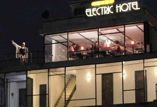 Electric Hotel (2009-2011) — REQUARDT&ROSENBERG