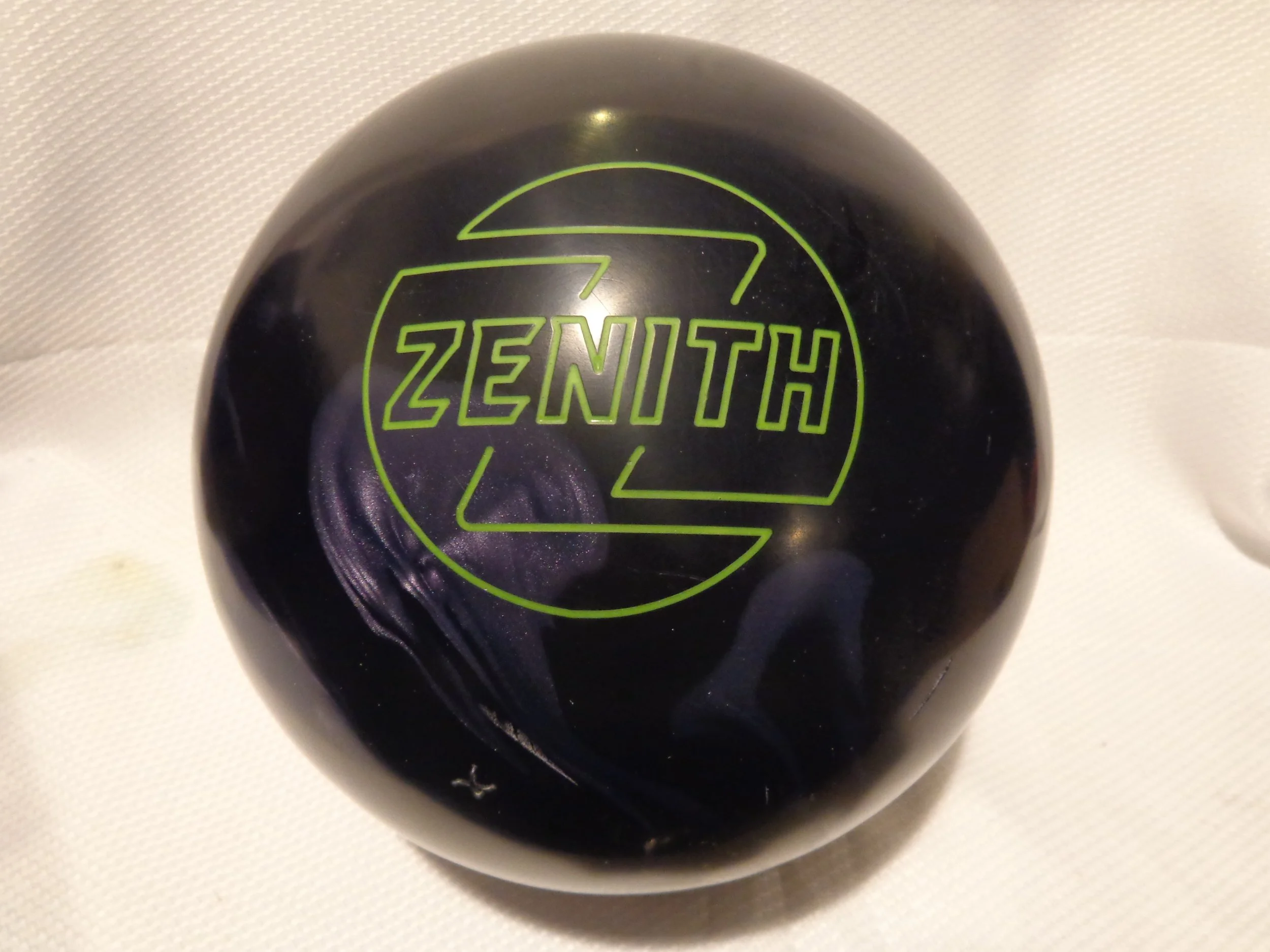 Used Bowling balls and Refurbished bowling balls @Strike Again Bowling