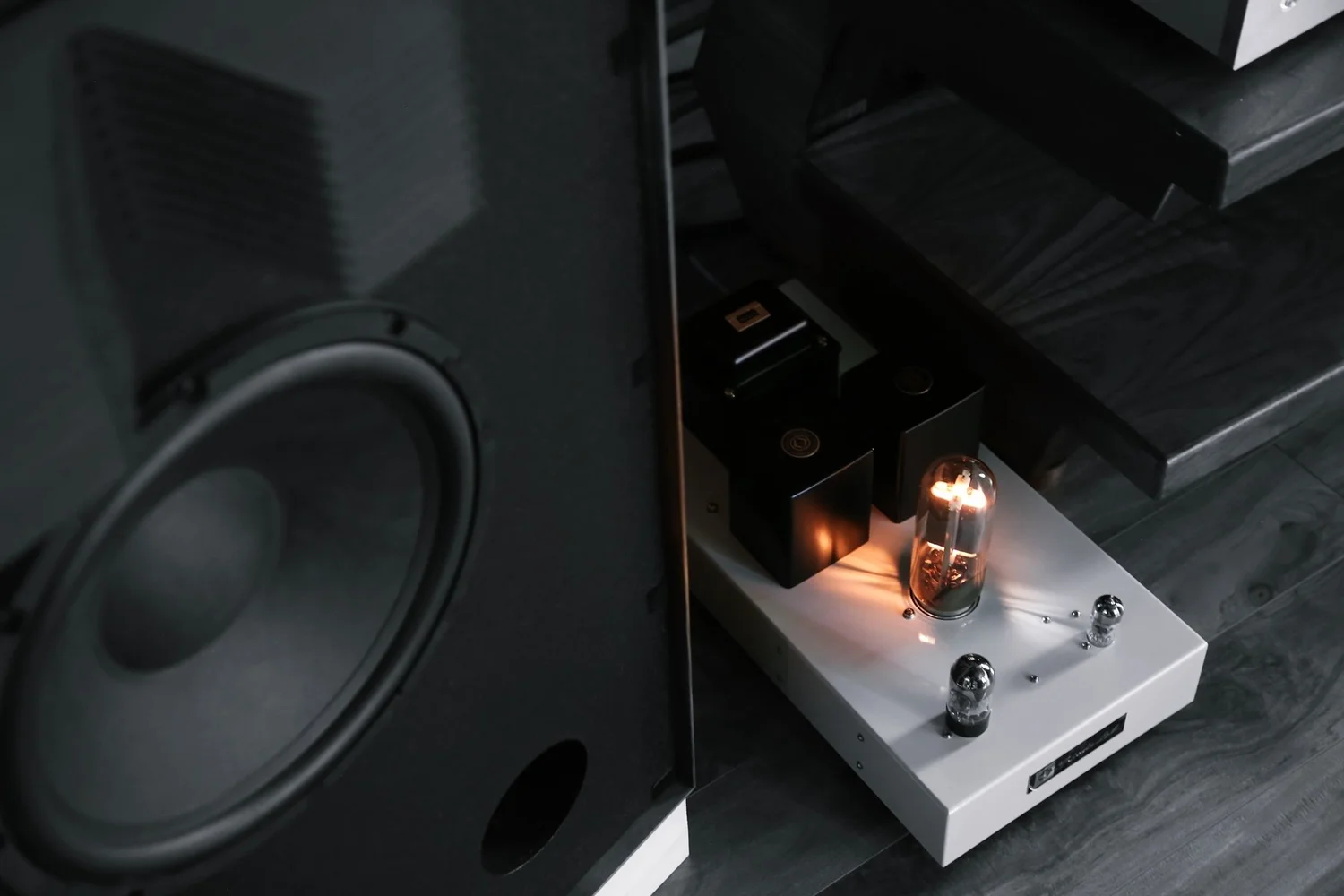 211M — TRIODE LAB