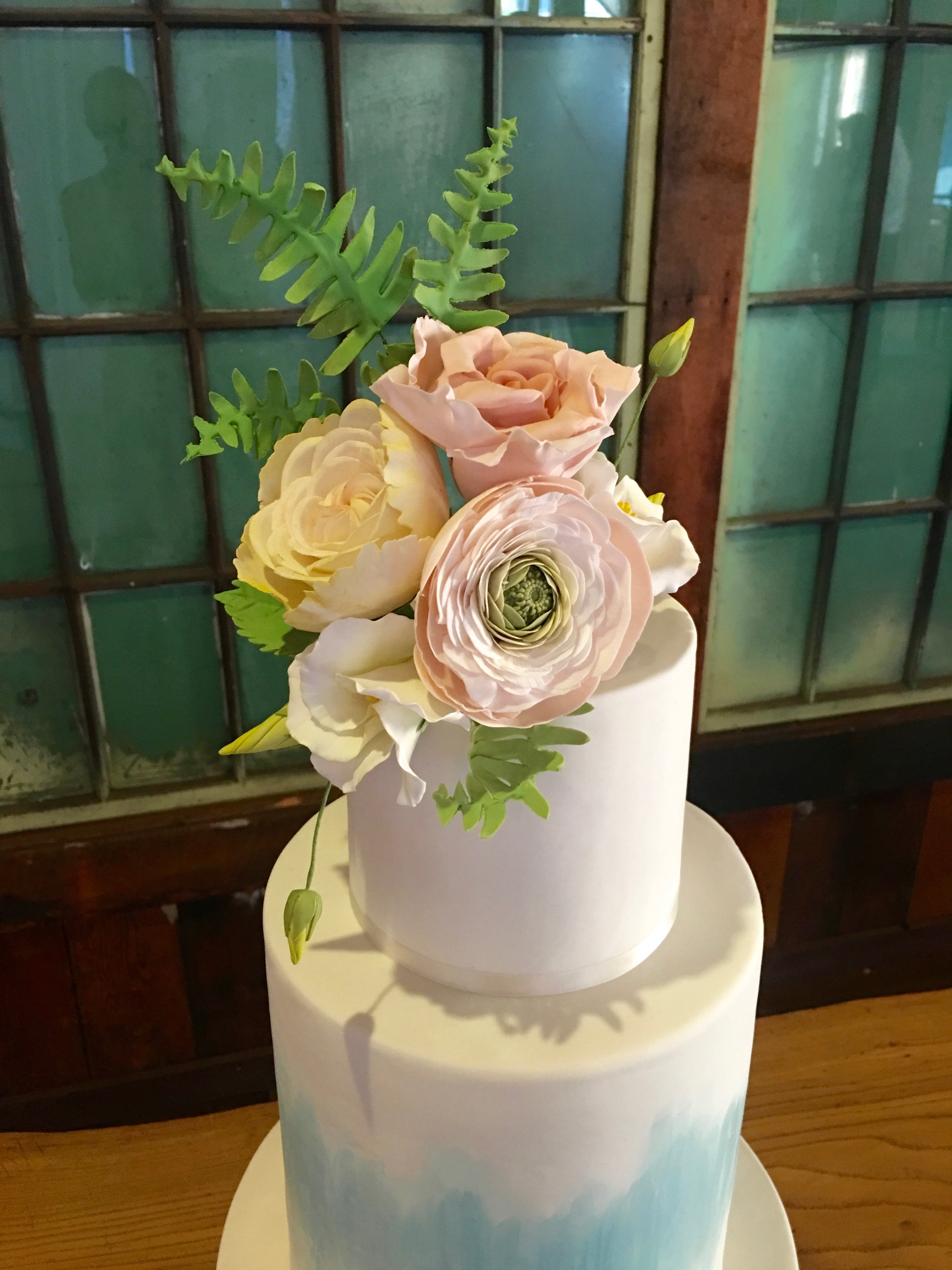 Sugar Flowers — Honey Crumb Cake Studio | Seattle Bakery | Custom Cakes ...