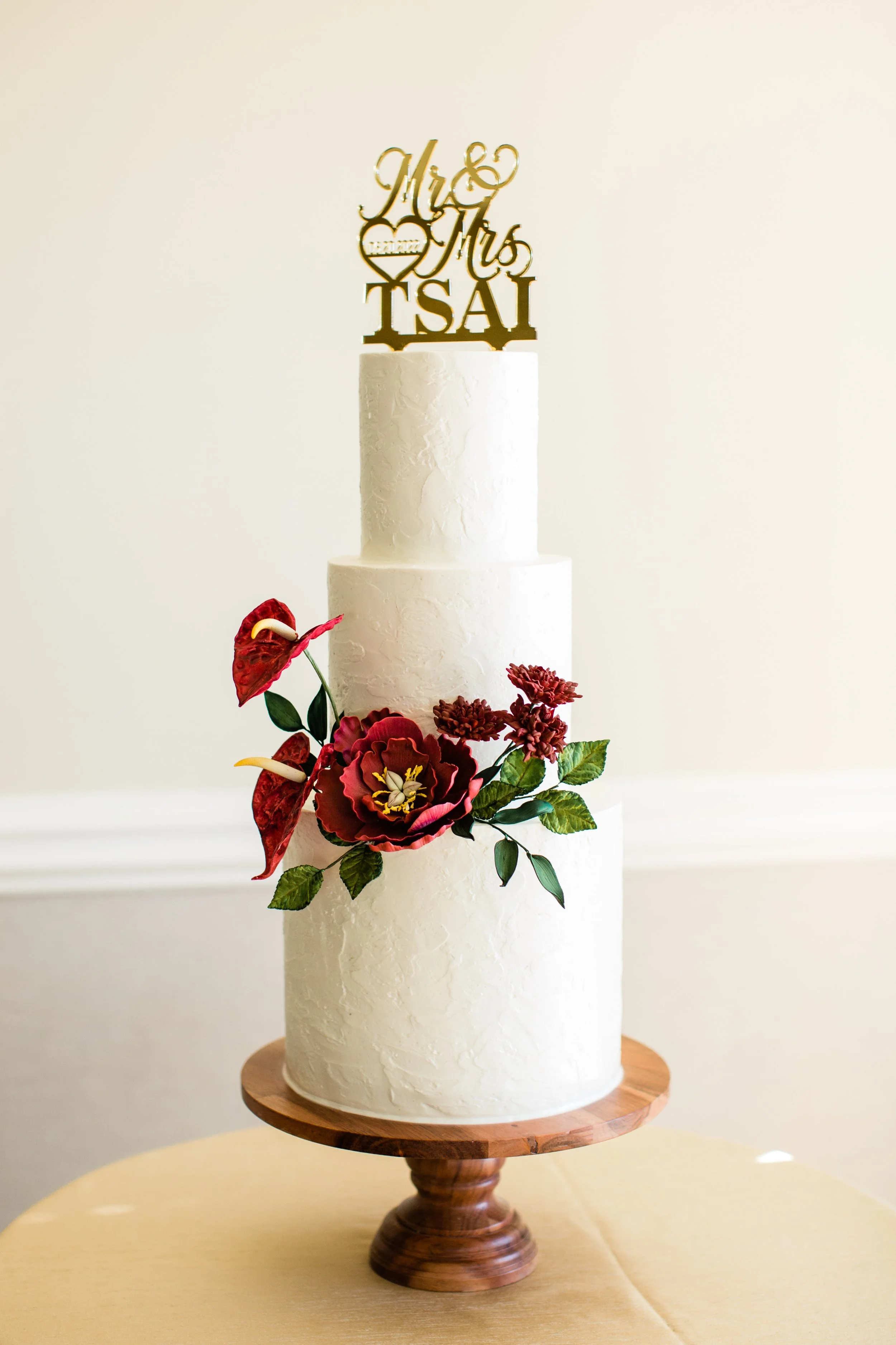 Honey Crumb Cake Studio | Seattle Bakery | Custom Cakes | Wedding Cakes