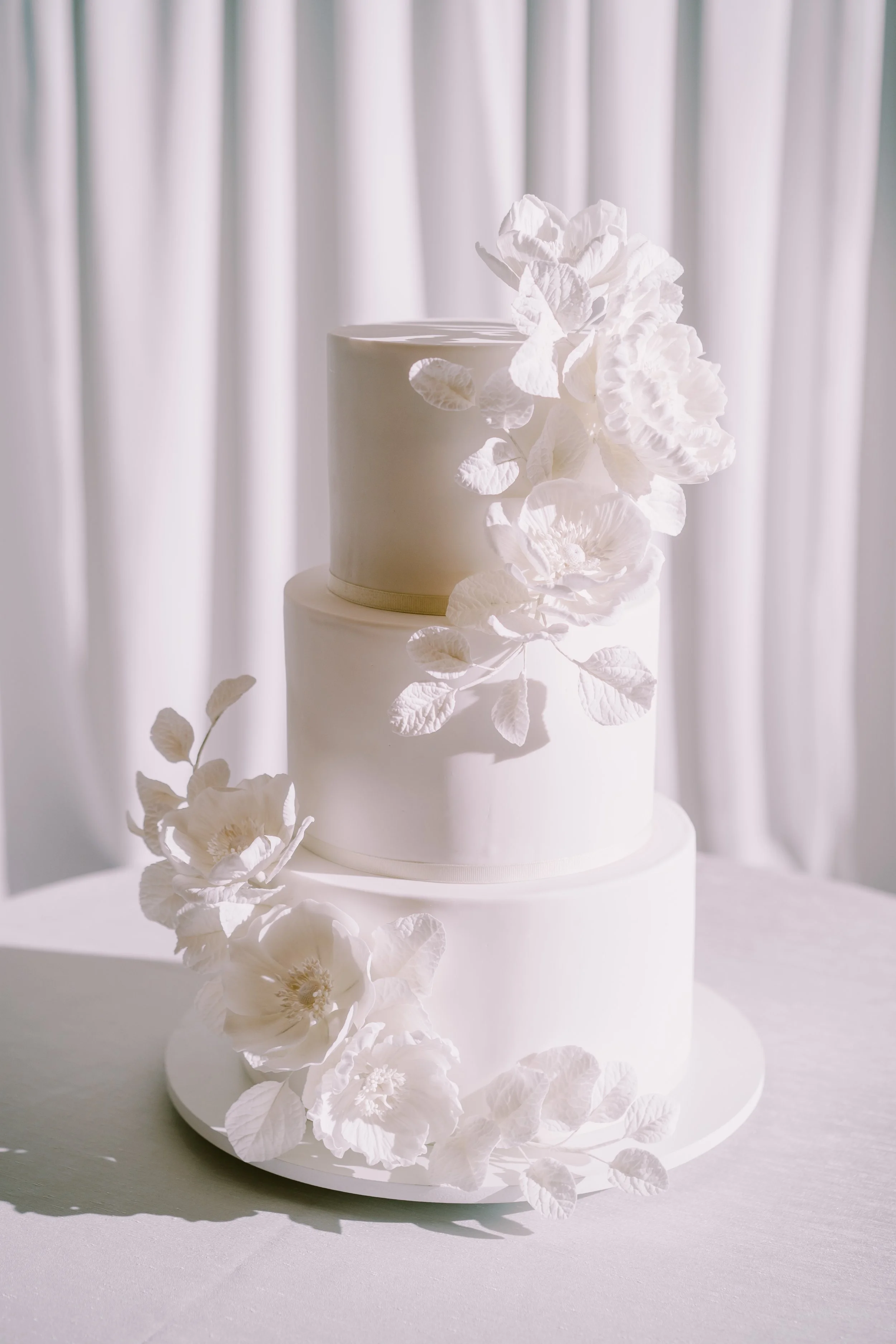 Honey Crumb Cake Studio | Seattle Bakery | Custom Cakes | Wedding Cakes