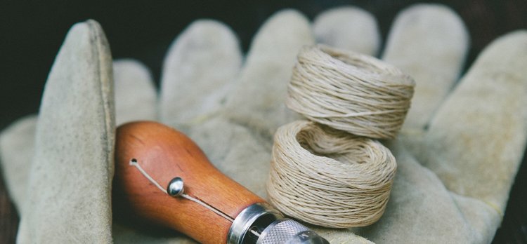Speedy Stitcher Sewing Awl