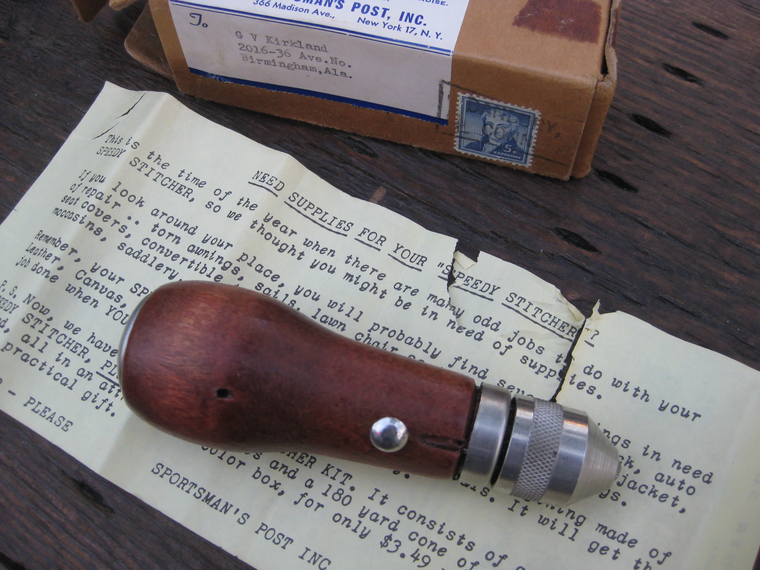 Speedy Stitcher Sewing Awl