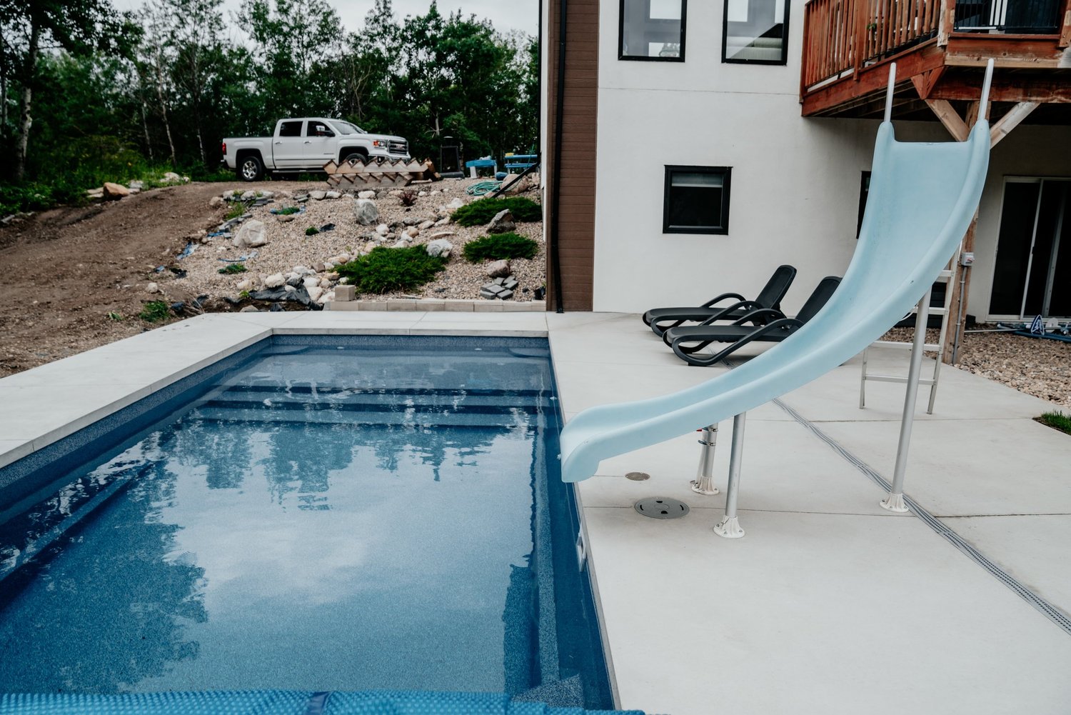 Custom Swimming Pools in Saskatoon | Fiberglass Pool Experts — Keystone ...