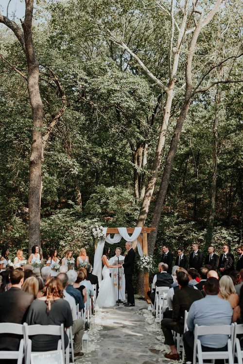 Luxury Tulsa Weddings at Spain Ranch at the White Barn Wedding Venue ...