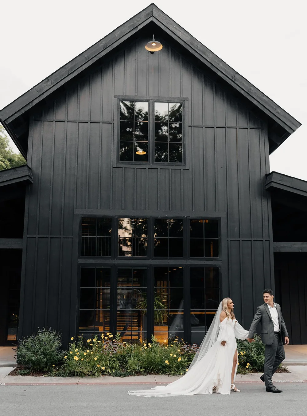 Spain Ranch - Tulsa's White Barn Venue