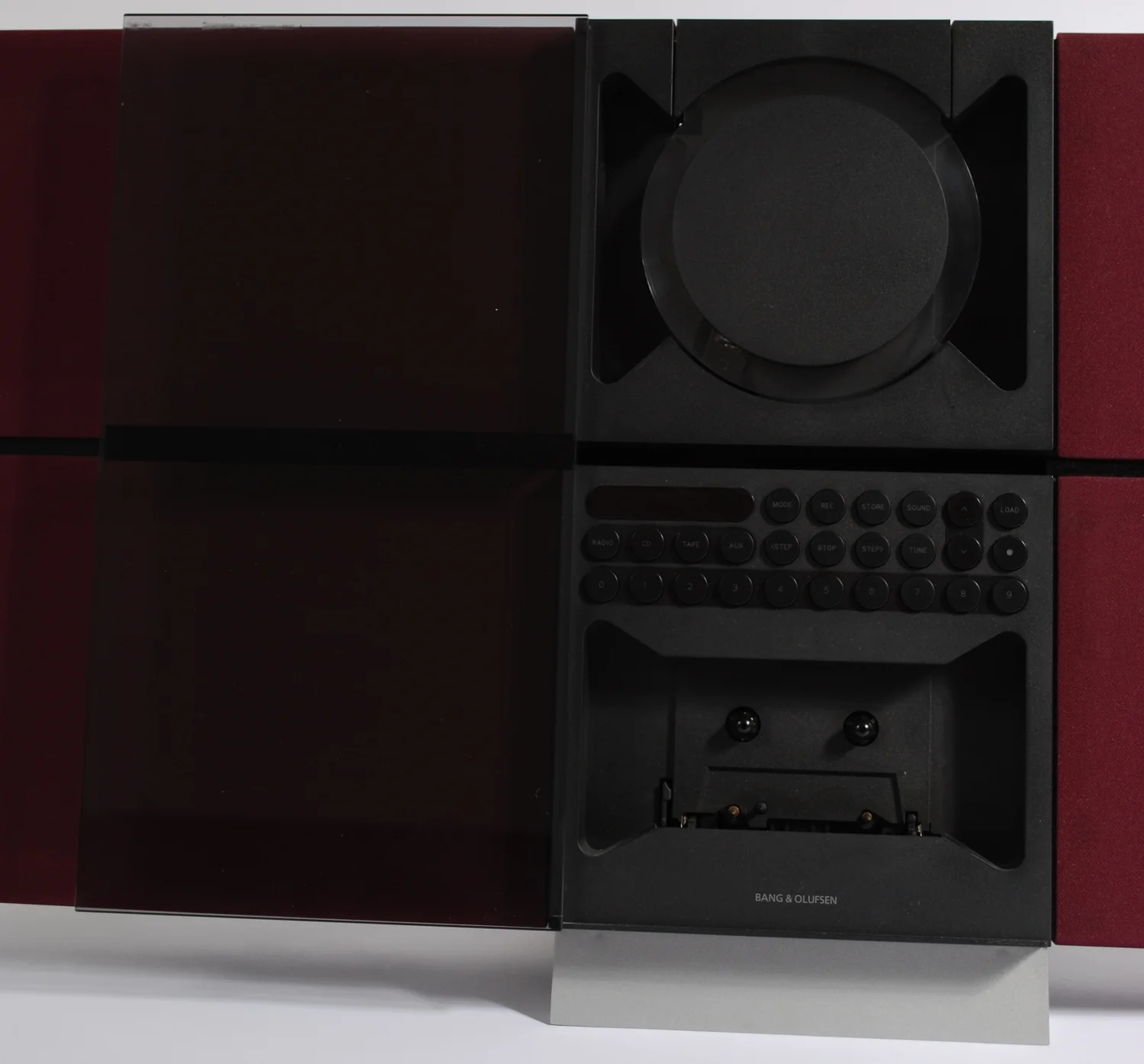 Bang Olufsen BeoSound Century 2000 - Portable CD/Tape/Tuner — Flux Vintage