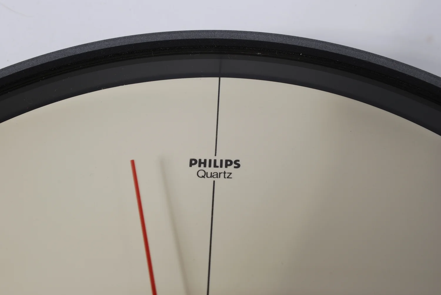 Wall clock Philips Quartz, West Germany 80's — Flux Vintage