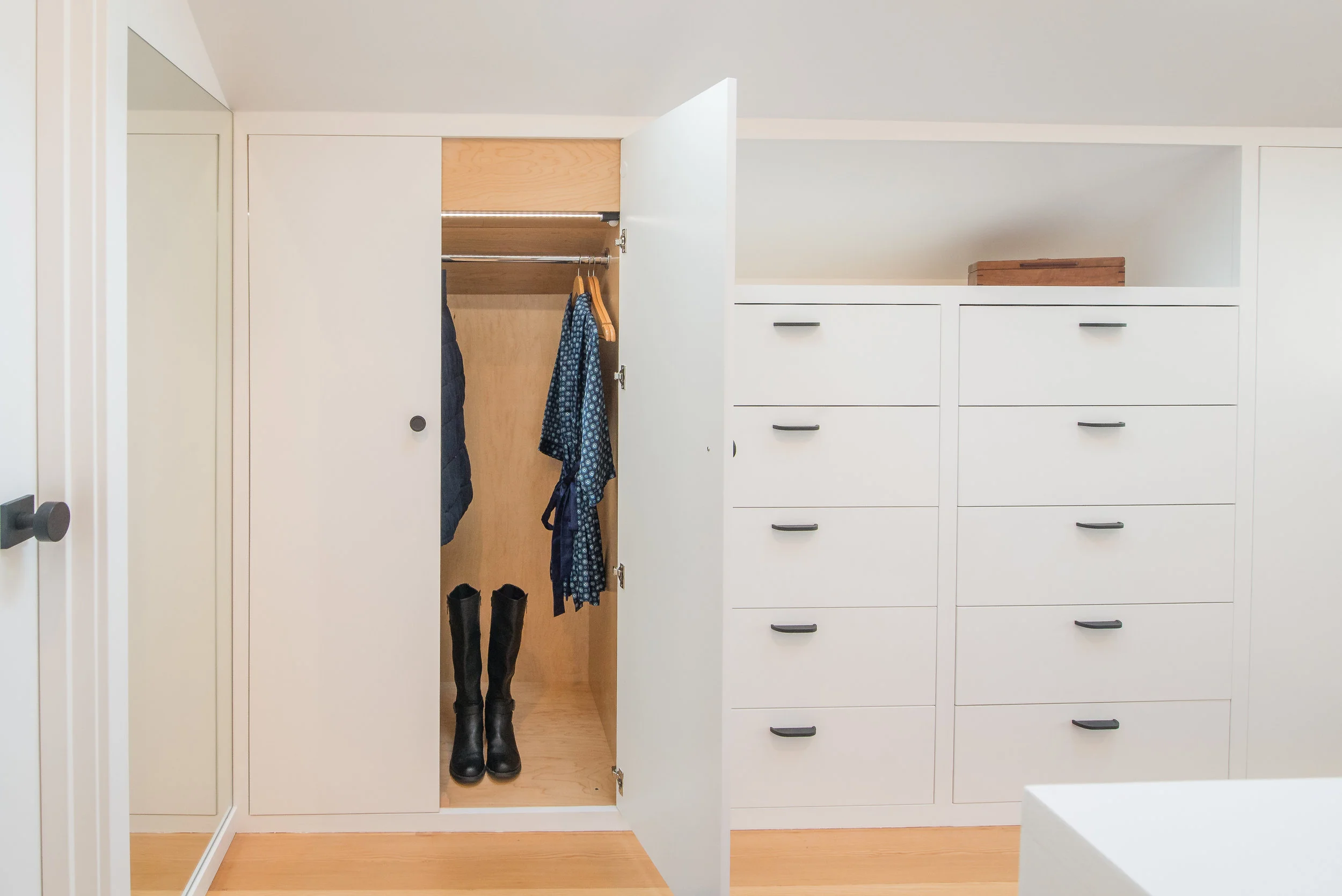 Mega Master — Akos Construction