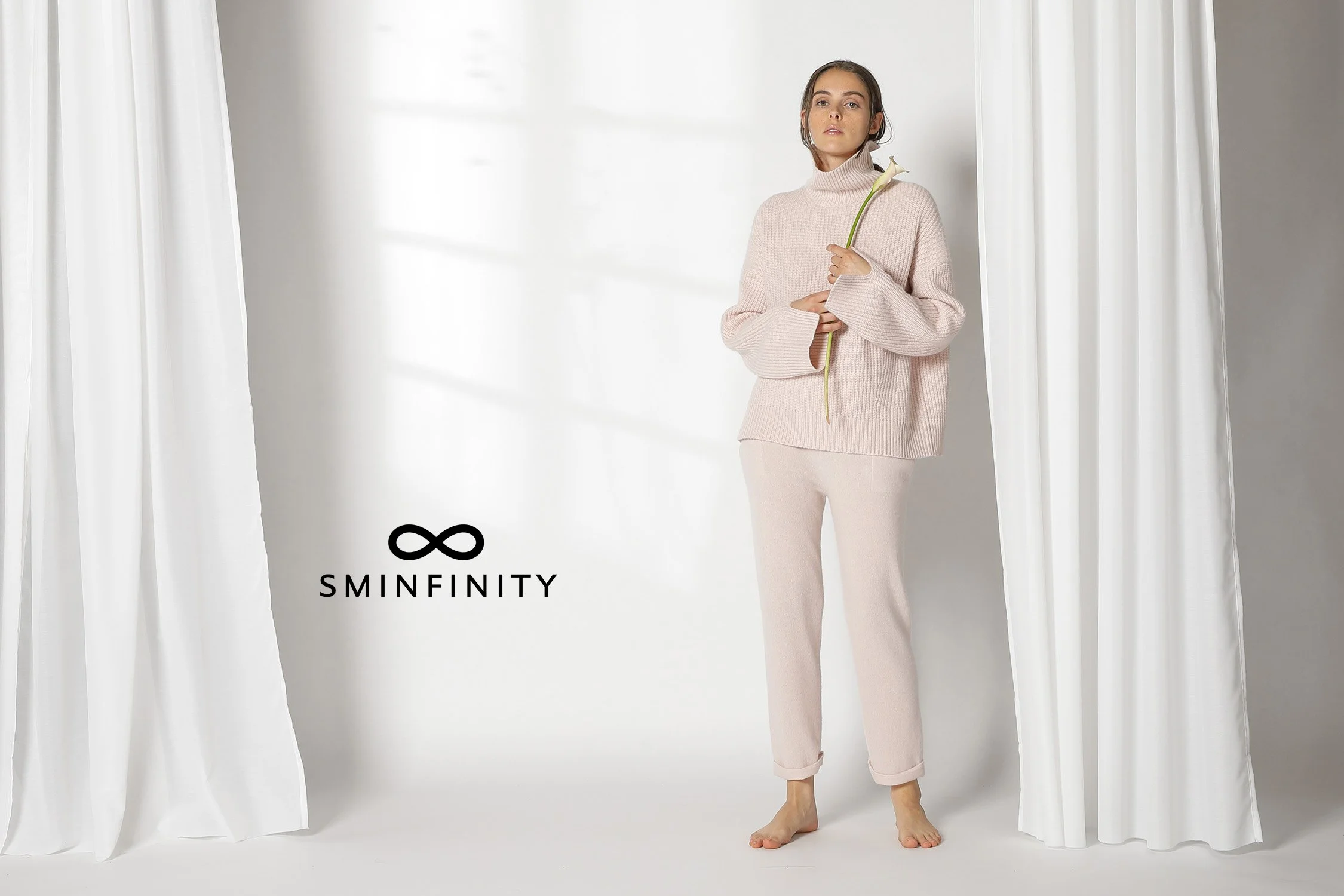 SMINFINITY COLLECTION