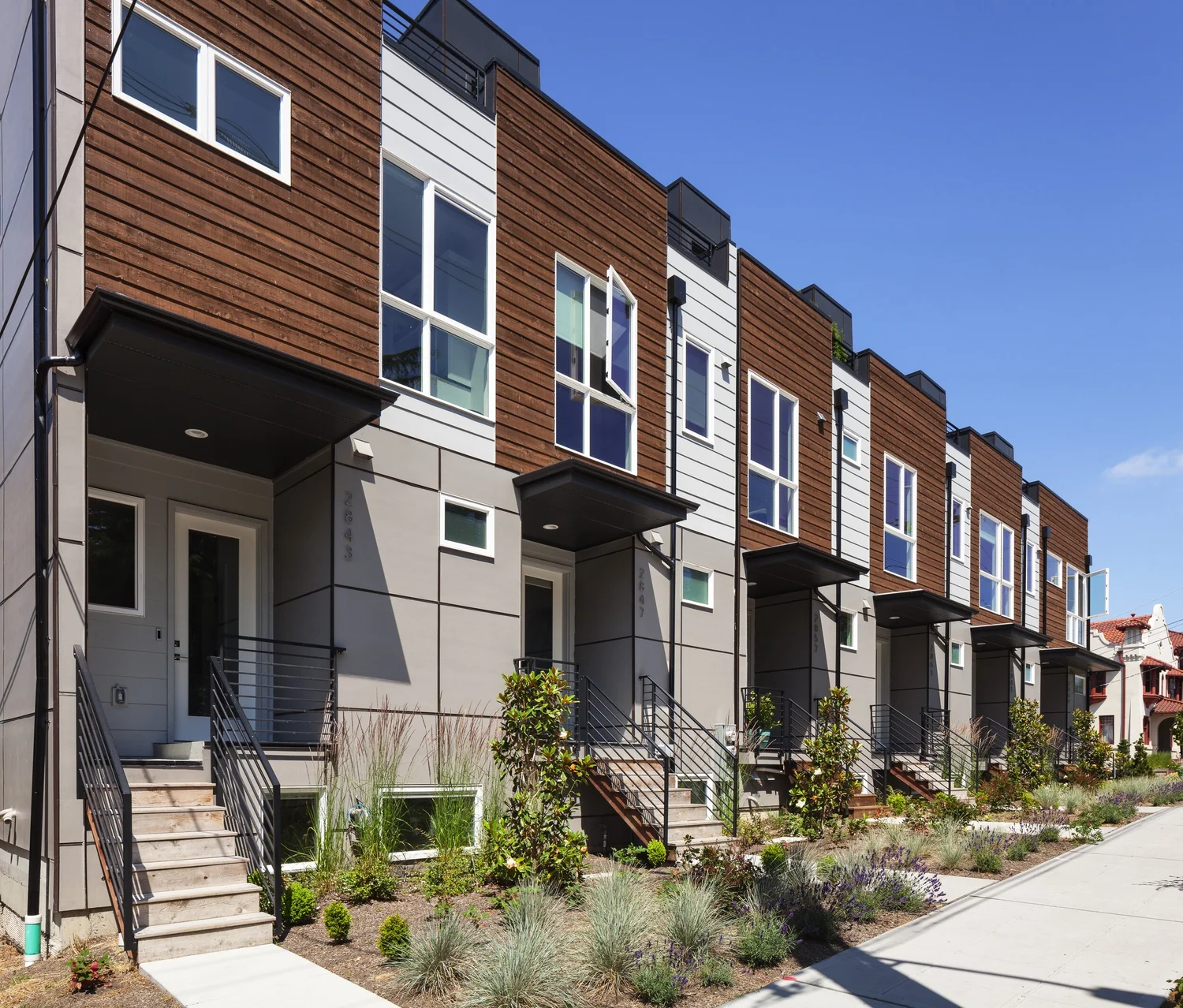 Modern Rowhouses in Eastlake Designed by b9 | Residential Architects ...