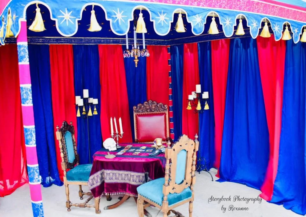 Hire a Fortune Teller for a Party or Tarot Card Reader Party ...