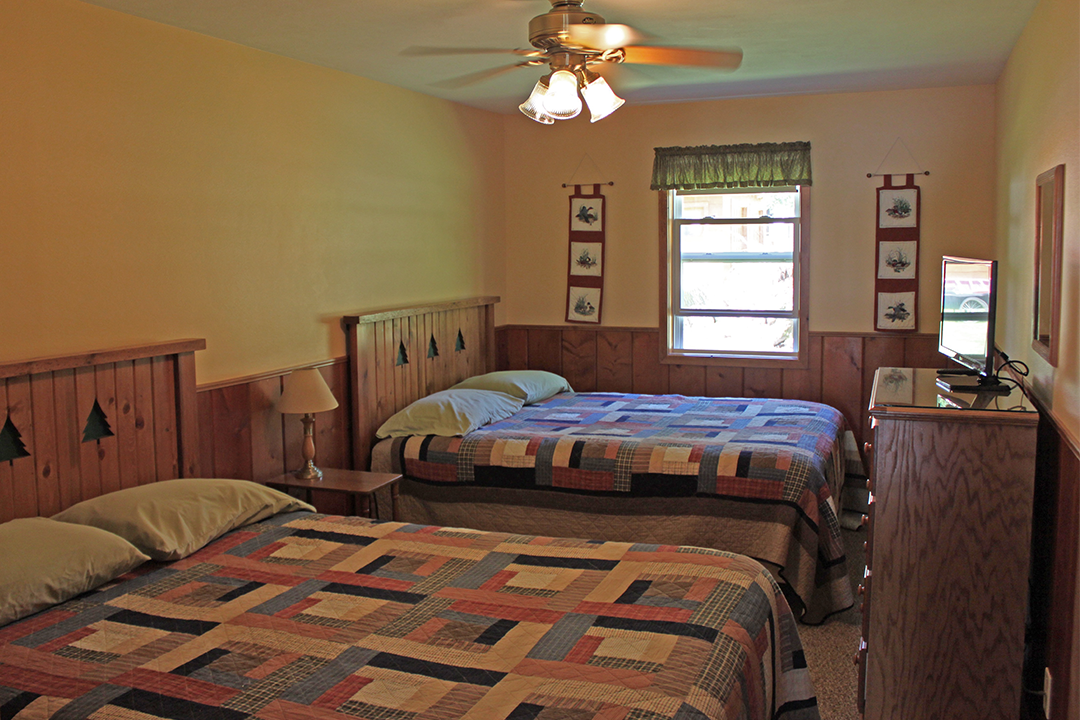 Cottage 5 — Big Chetac Resort