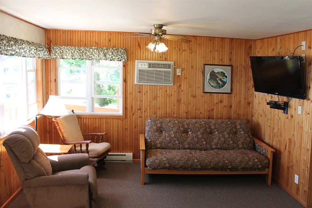 Cottage 4 — Big Chetac Resort