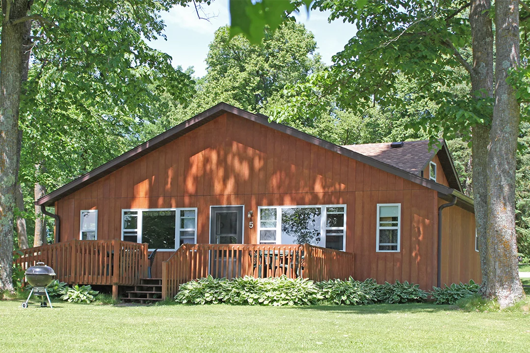 Cottage 5 — Big Chetac Resort