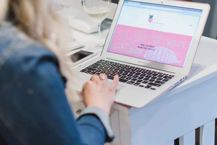 Honeybook Review! We Made The Switch. Here's What We Think. — The Little Marketing Genius