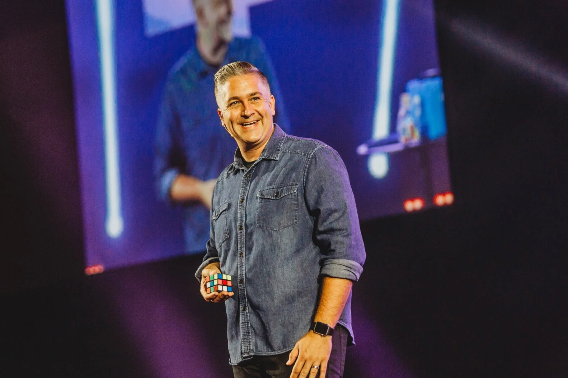 Official site of Taylor Hughes - Author/ Speaker / Entertainer / Coach