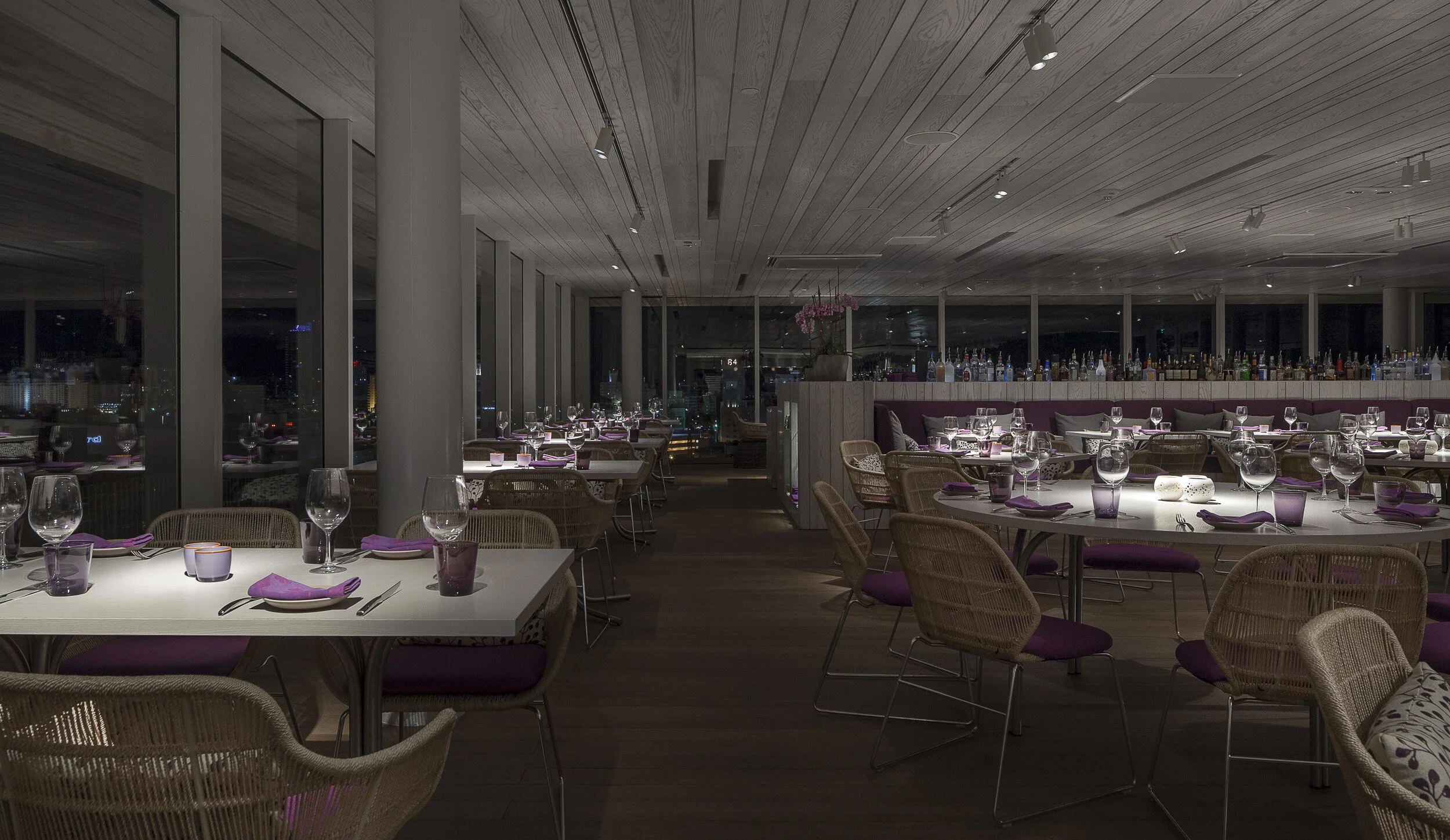 Alejandro Barrios Carrero Interiors Juvia Restaurant Miami — MICHAEL ...
