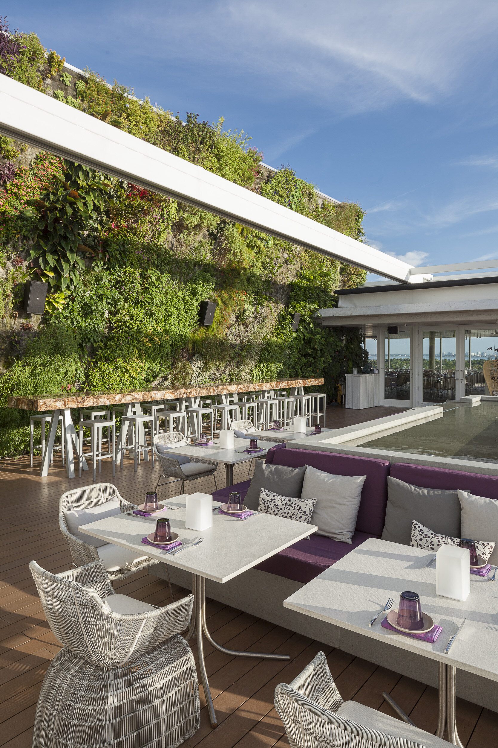 Alejandro Barrios Carrero Interiors Juvia Restaurant Miami — MICHAEL ...