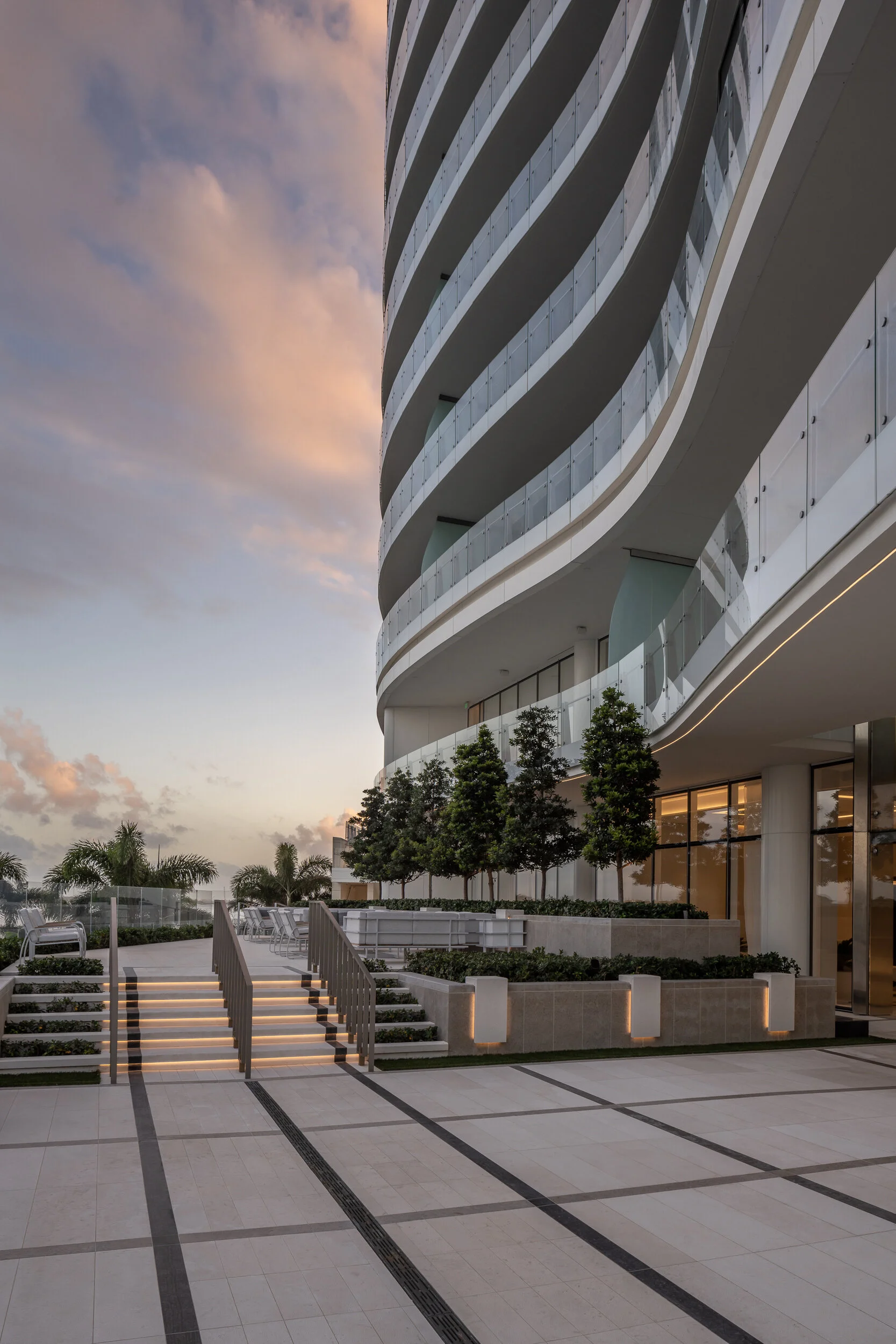 SCB Architects Bristol Tower Palm Beach — MICHAEL STAVARIDIS photographer