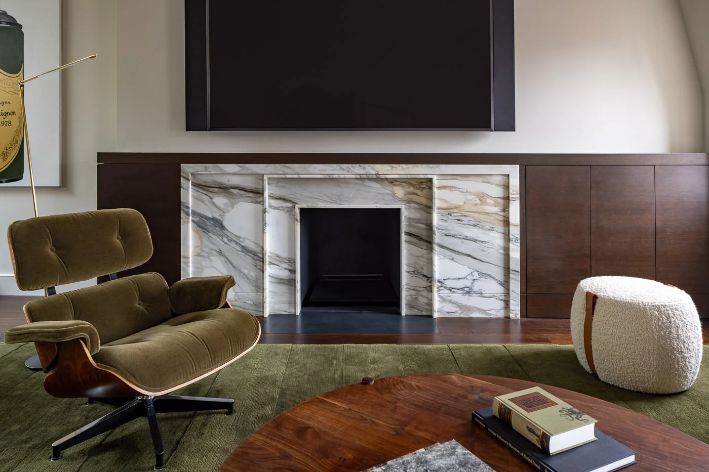 Townhouse designed by Hacin+Associates Boston Ma Photographed by ...