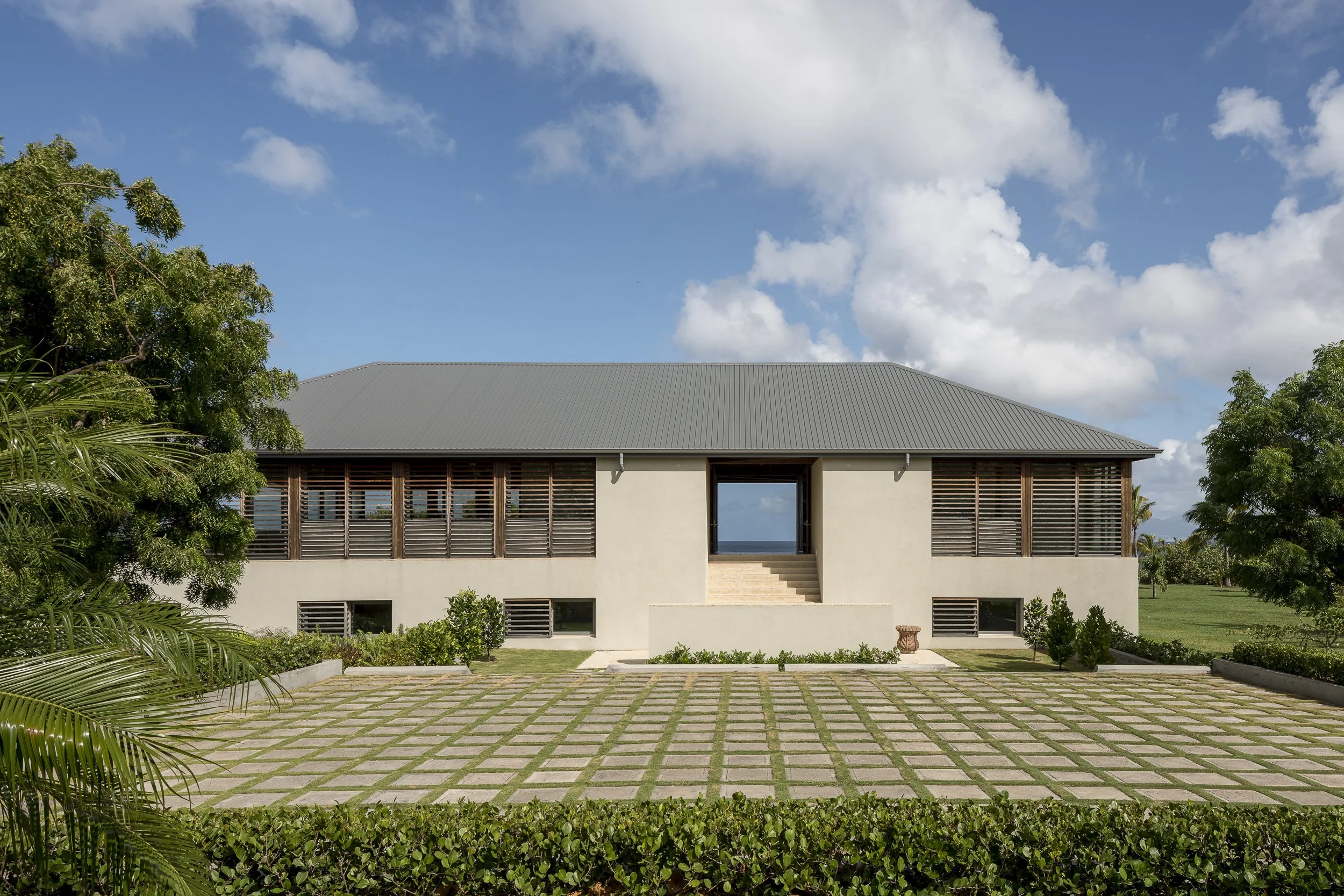 Roger Ferris + Partners / Nevis — MICHAEL STAVARIDIS photographer