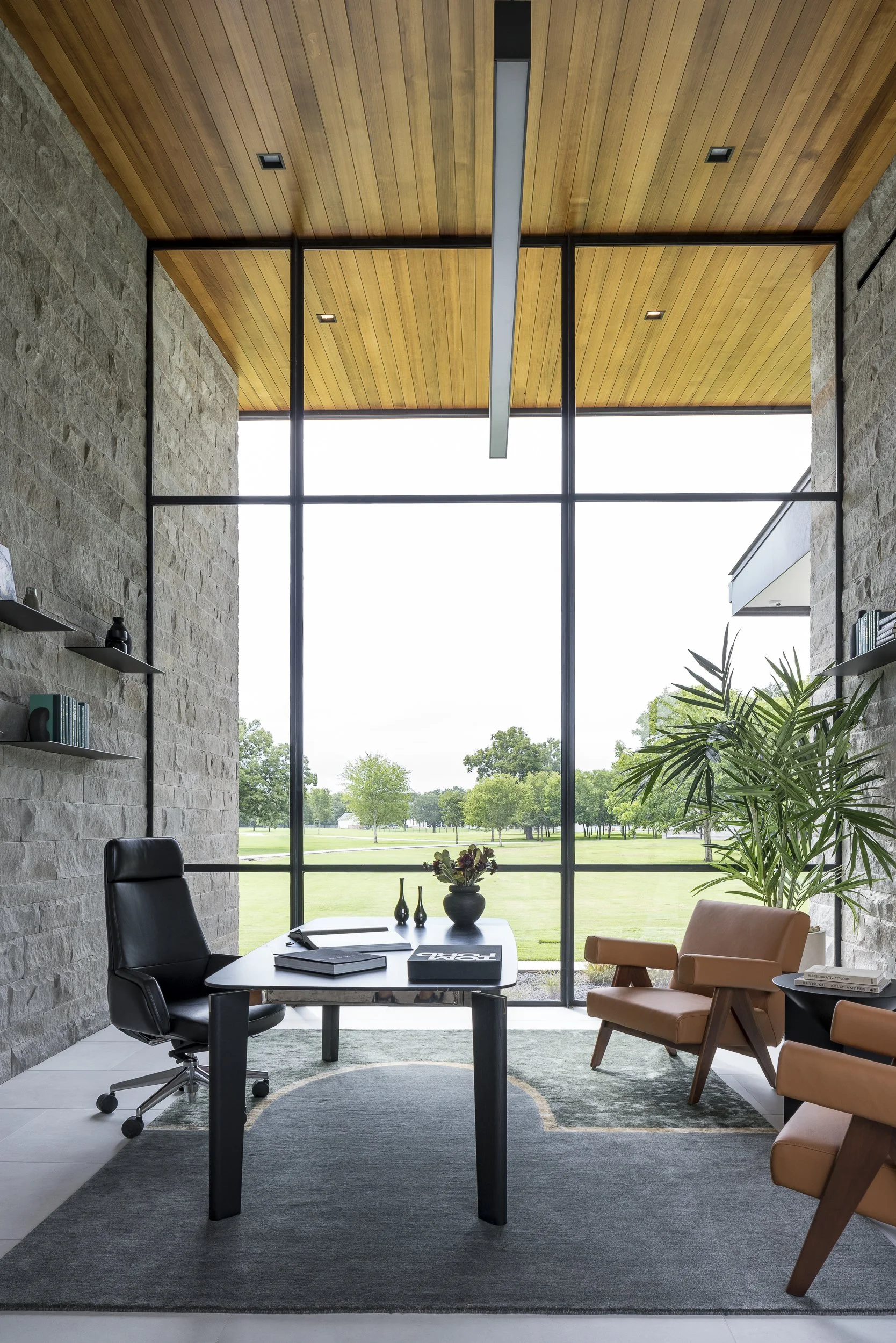 Houston ranch home designed by Nina Magon and LaRure Architects ...