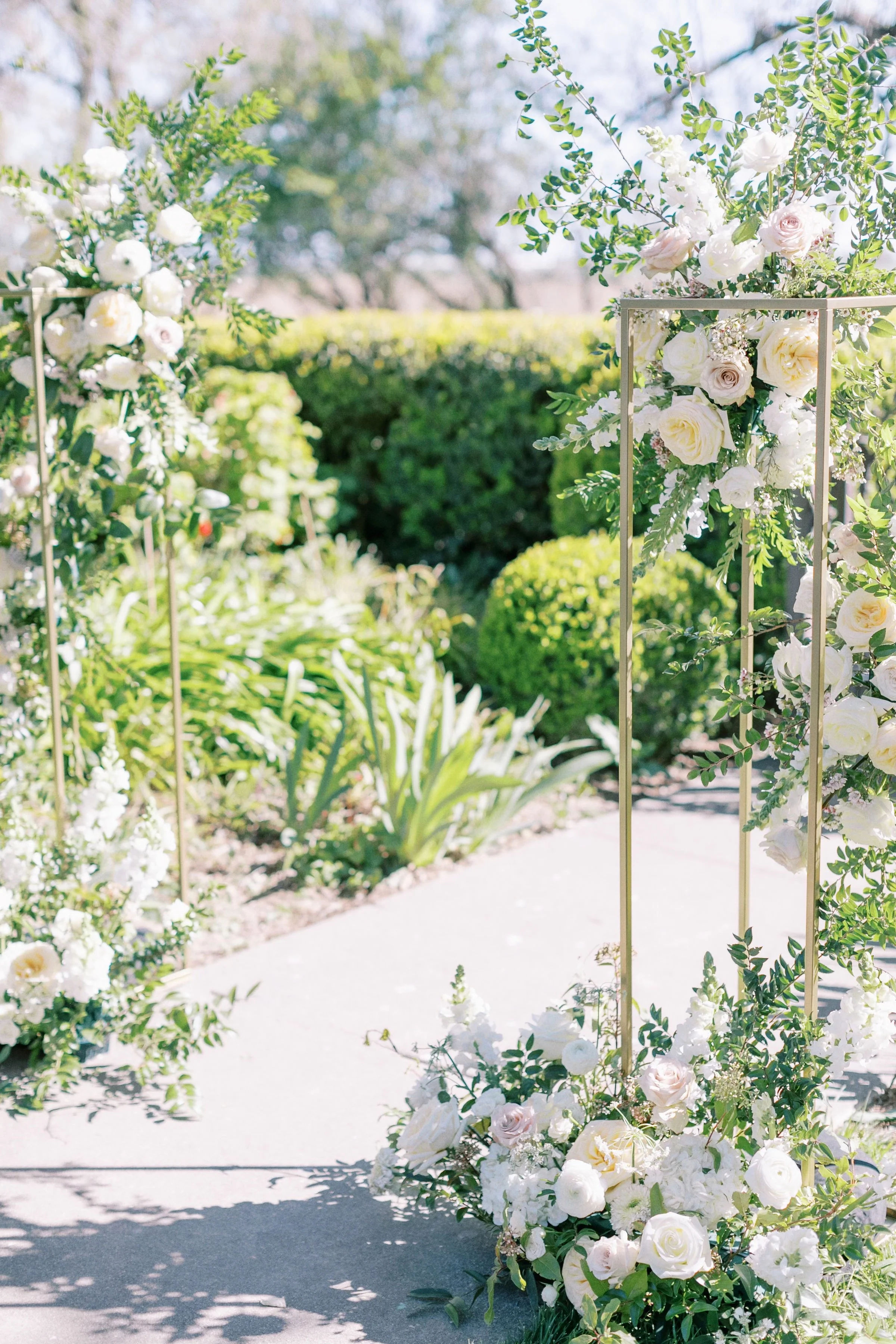 Sarah & Jesus at Park Winters — Pairs and Pieces