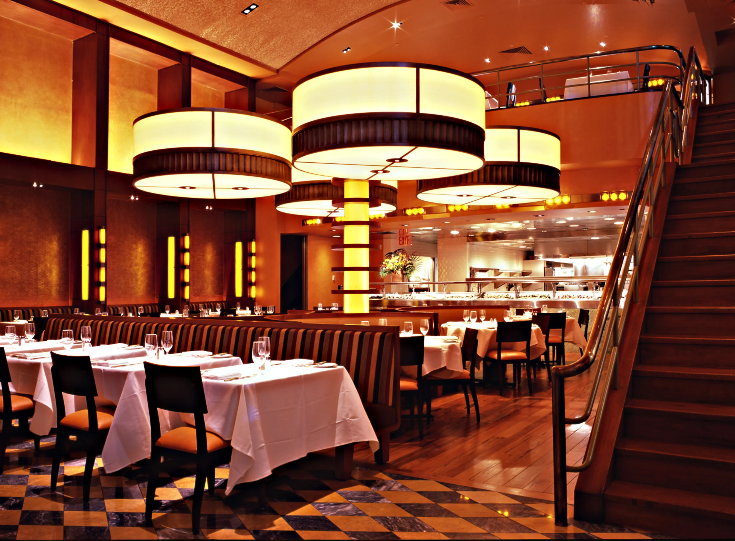 Bar Americain — Focus Lighting - Architectural Lighting Design