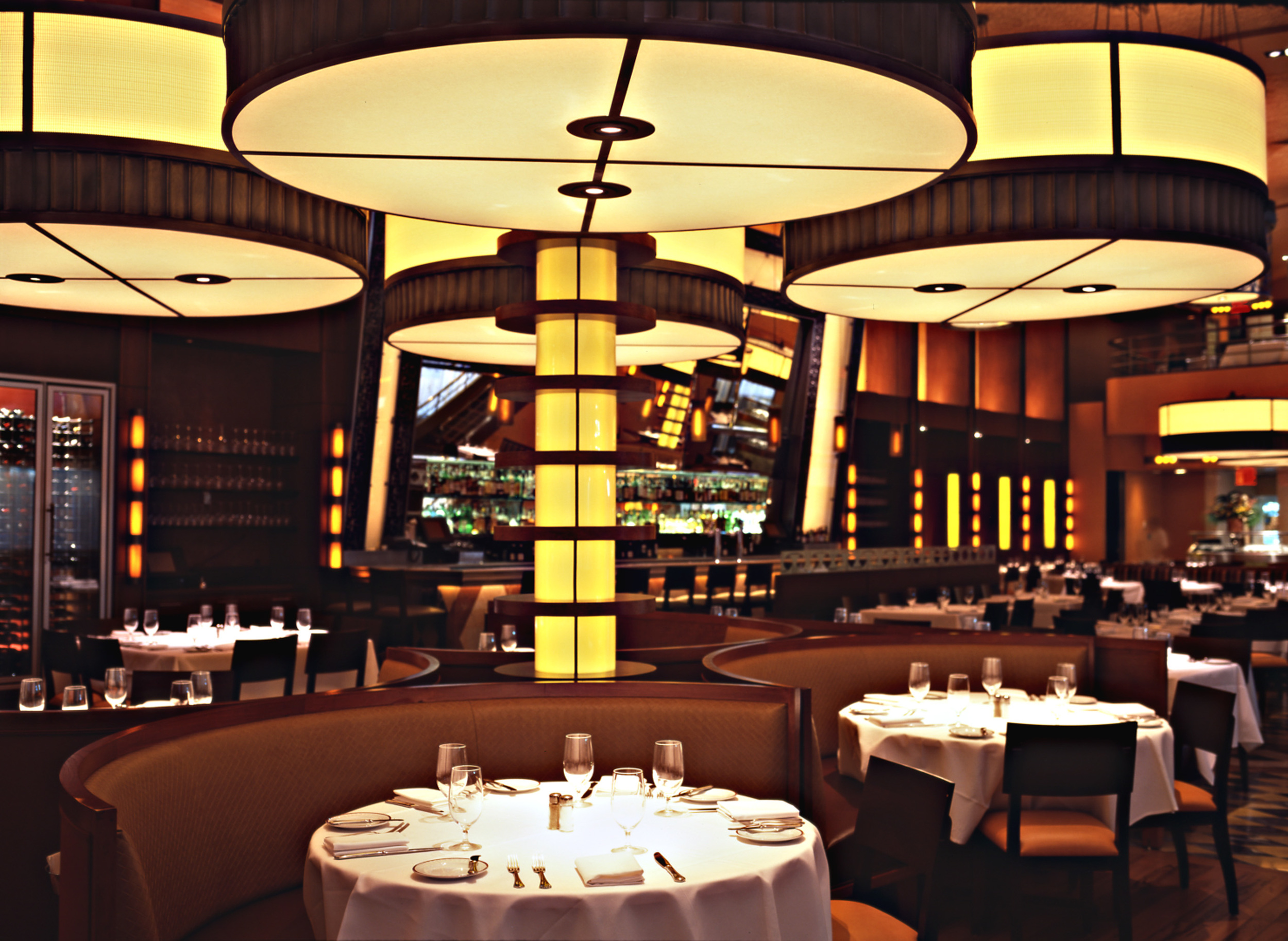 Bar Americain — Focus Lighting - Architectural Lighting Design