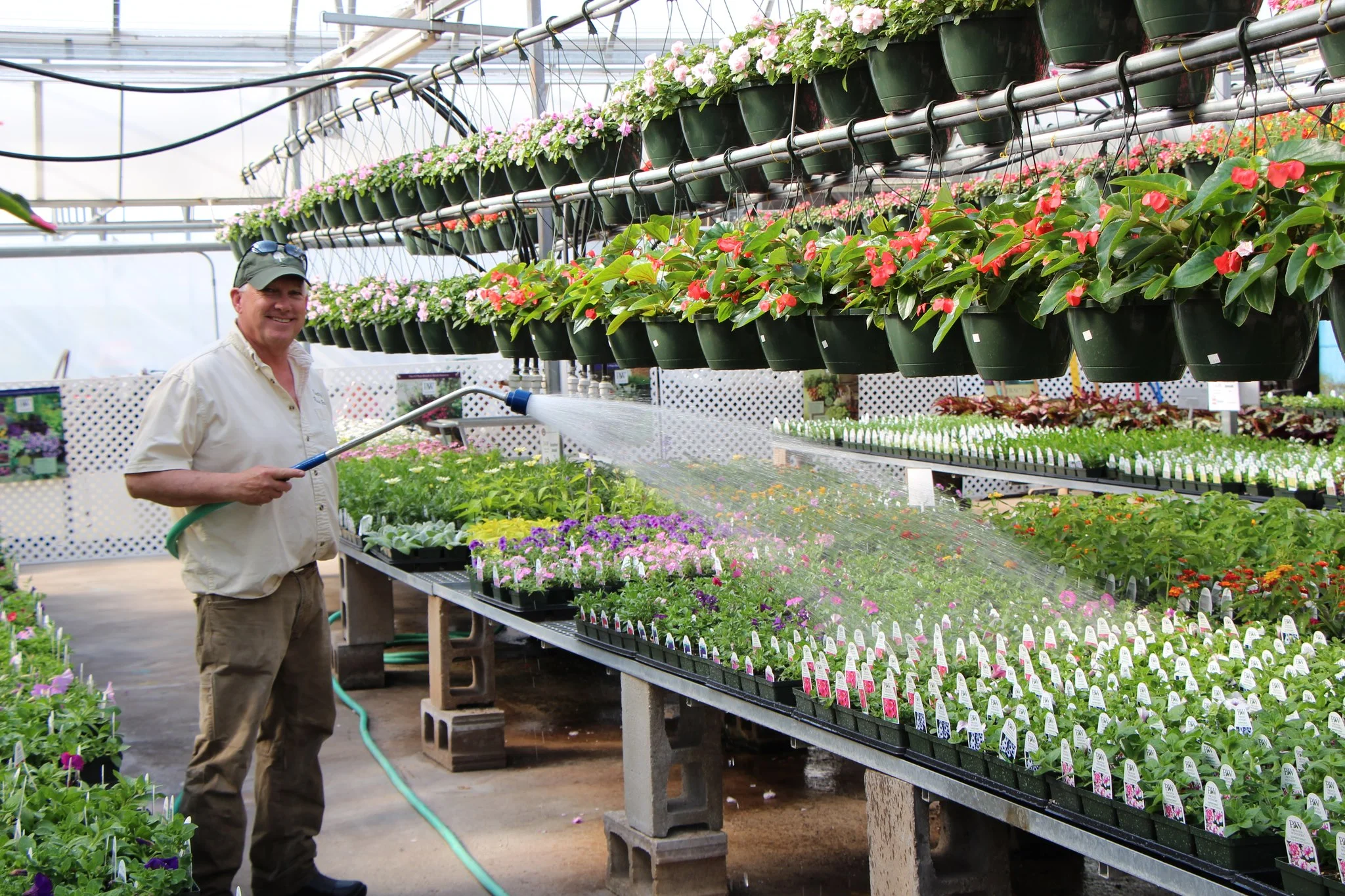 Country Flower Farms - Garden Center
