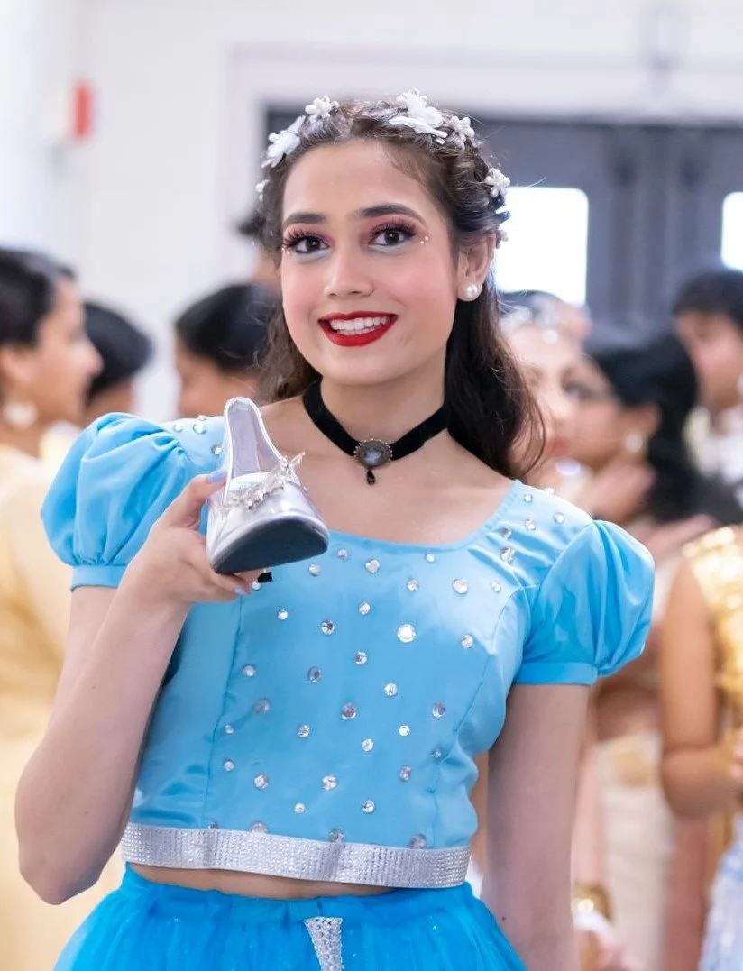 BOLLYWOOD DANCE — Academy of Creative Arts