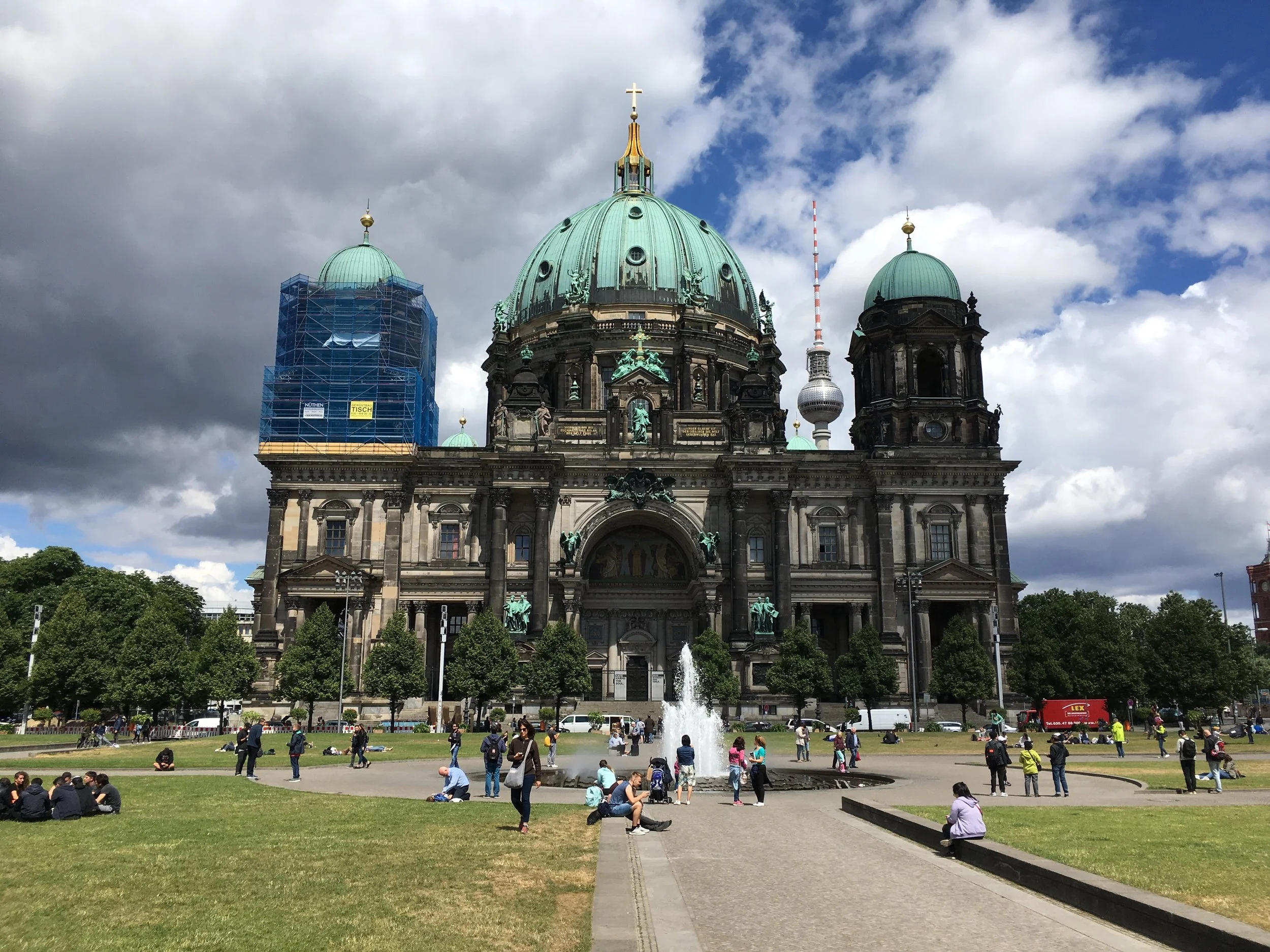 THE BERLIN CITY GUIDE - HOW TO SPEND 48 HOURS IN THE GERMAN CAPITAL ...