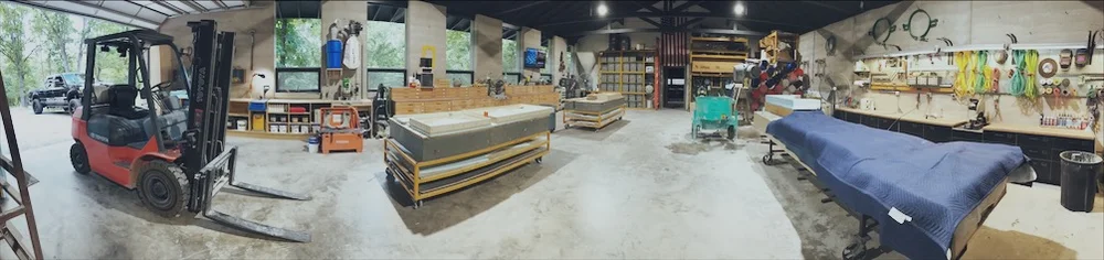 The Concrete Design School studio built of Rammed Earth, Concrete, Wood ...