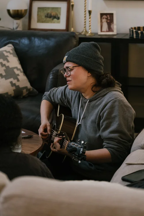 Molly Skaggs — CAGELESS BIRDS